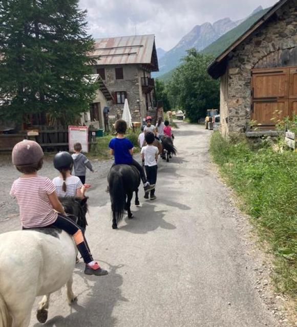 Randonnées à poneys